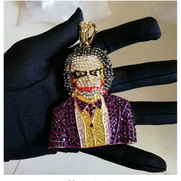 Gold Diamonds | Accessories | The Joker Necklace Diamond Chain Batman ...